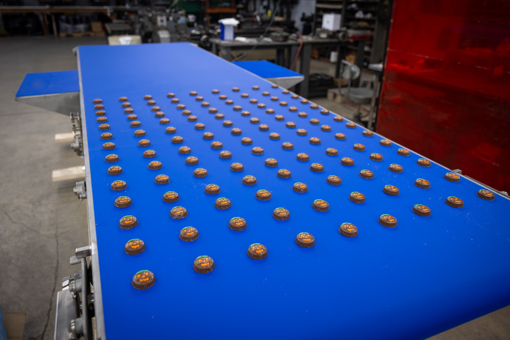 Optimizing Chocolate Manufacturing with Hanover Conveying Systems ...