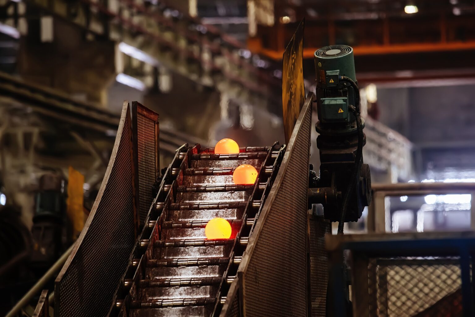 Choosing the Right Conveyor Belt: A Guide to Belt Types - Hanover ...